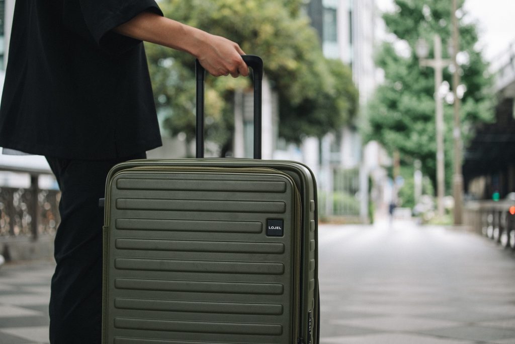 時髦實用兩不誤 日系質感 LOJEL 精選4款人氣旅箱 | 中華日報|中華新聞雲