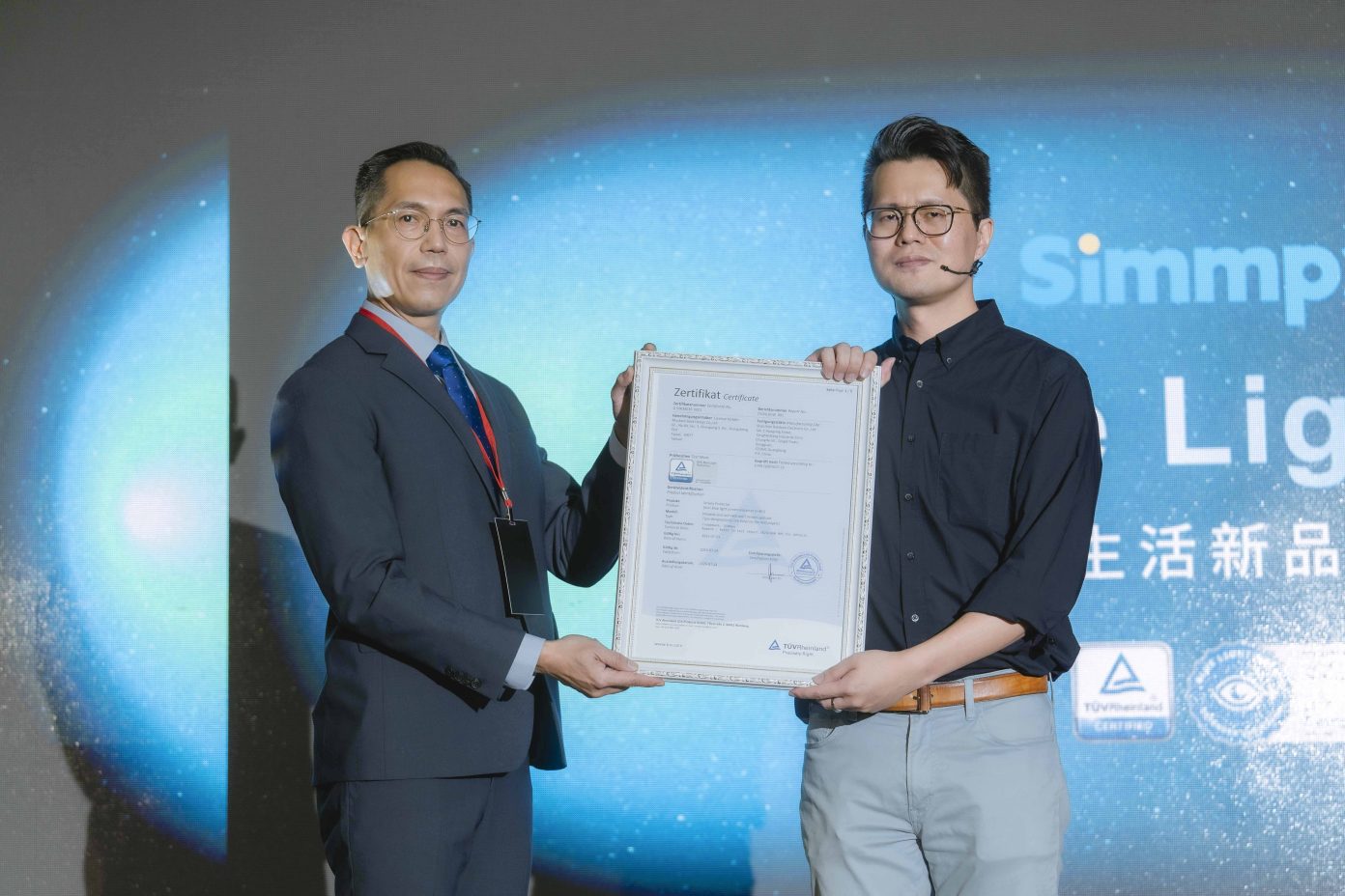 Simmpo團隊從「7坪小倉庫」 到取得世界最頂級的抗藍光認證 | 中華日報|中華新聞雲