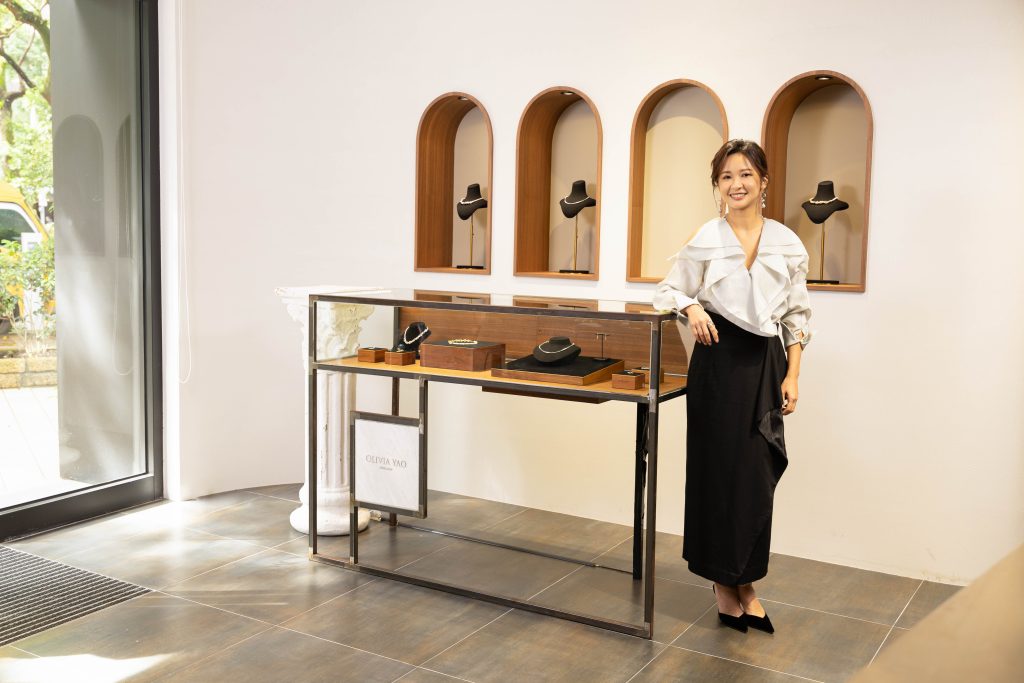 OLIVIA YAO JEWELLERY 攜手創作才女鄭宜農 跨界聯名推出首飾系列 | 中華日報|中華新聞雲