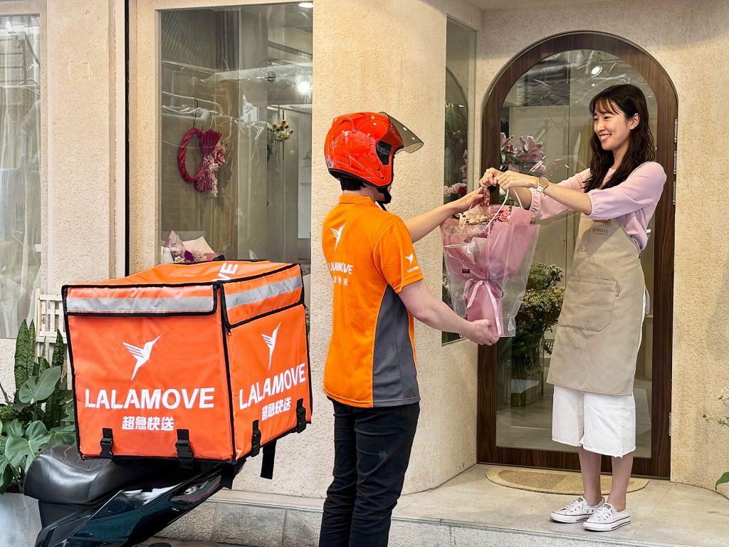 Lalamove機車快送空間翻倍 全新推出加大保溫袋 母親節送優惠助力即時配送 | 中華日報|中華新聞雲